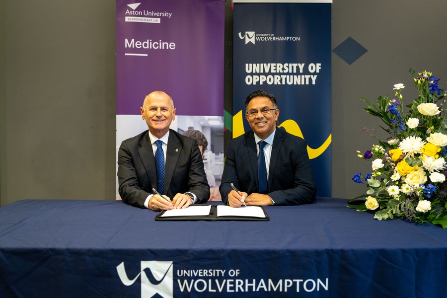 A-Z Course Listings - University of Wolverhampton